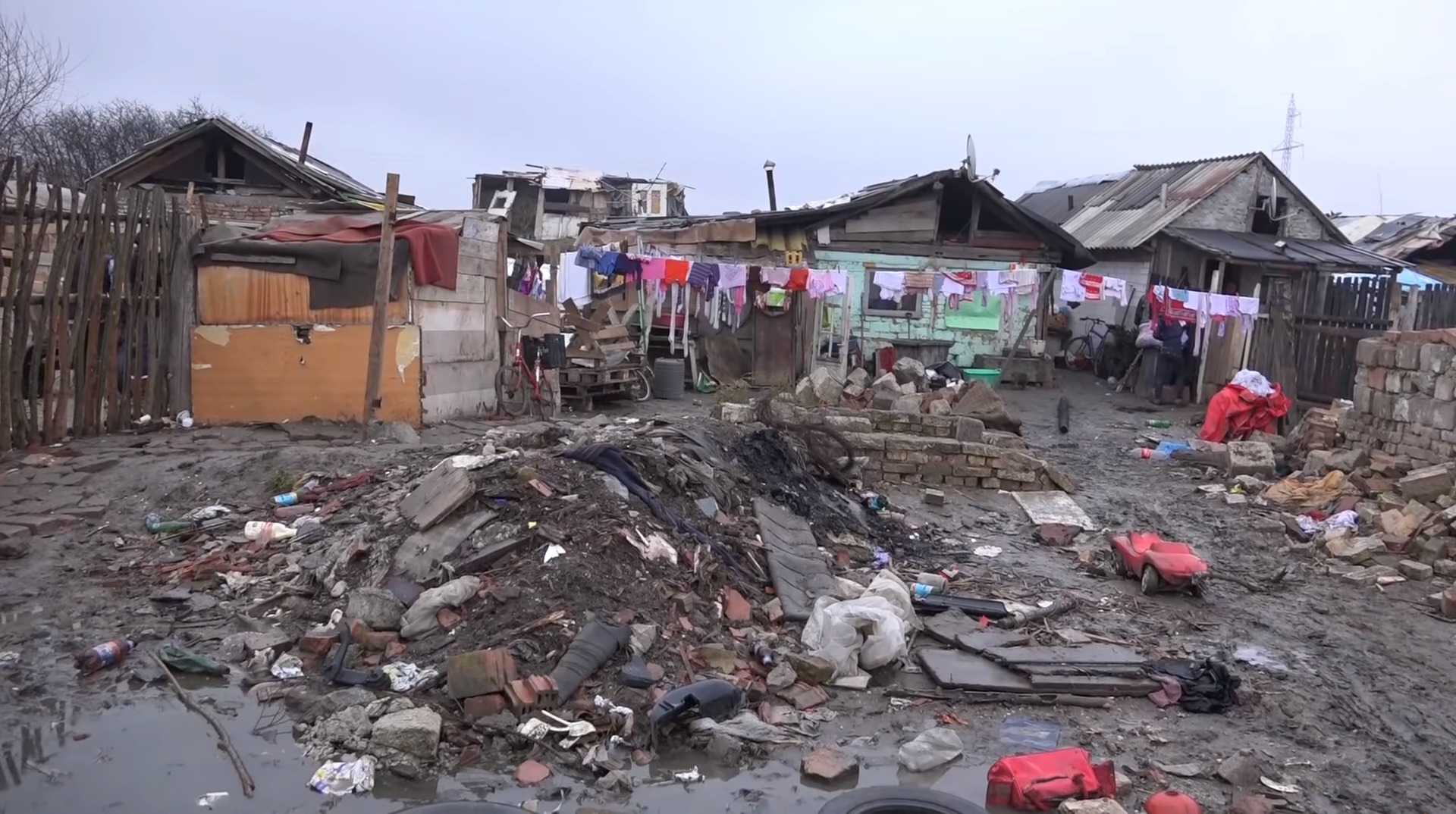 Documentary “The Poorest of the Poor – On the Edge of Europe” 2015 | I ...